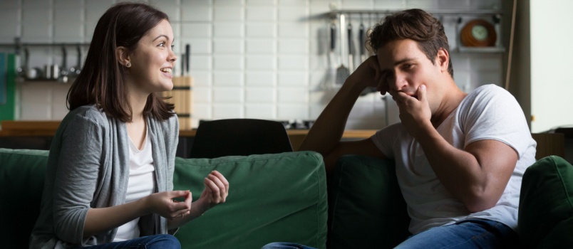 Defensive Listening: Signs, Effects, and Ways to Deal With It