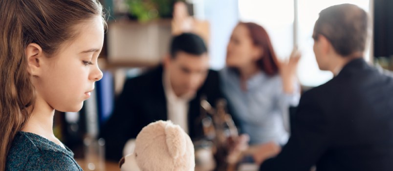 Know the Difference between Guardianship and Custody