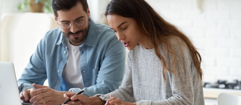 Money Management Tips for Married Couples to Build a Stronger Relationship