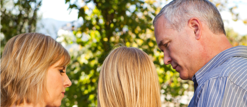 9 Signs of Secure Attachment in Children and How to Develop – Marriage ...